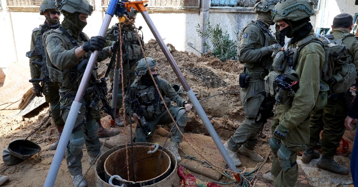 Israel says UN agency boss should quit over Hamas 'tunnel' under Gaza ...