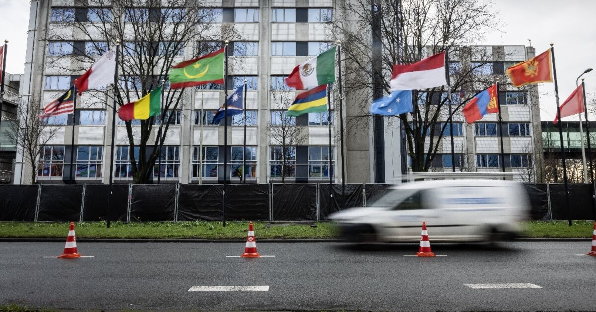 'Burning object' thrown at Israeli embassy in The Hague - AL-MONITOR ...