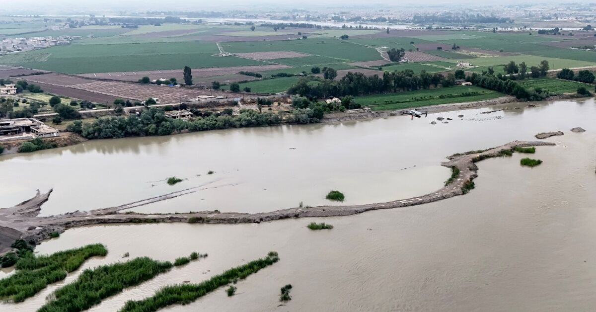 Iraq rainstorm flooding kills hikers: officials - AL-Monitor: The ...