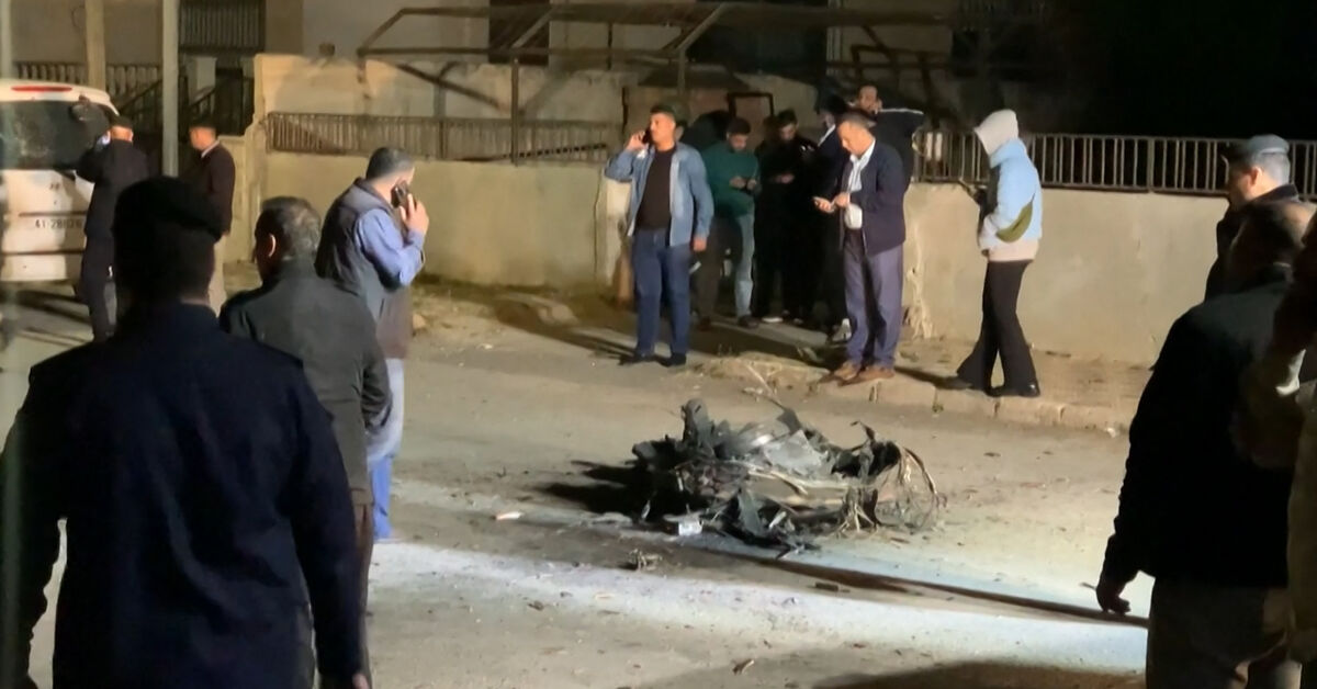 Jordan thwarts Iran-linked weapons plot as Hamas denies involvement - AL-Monitor: The Middle ...