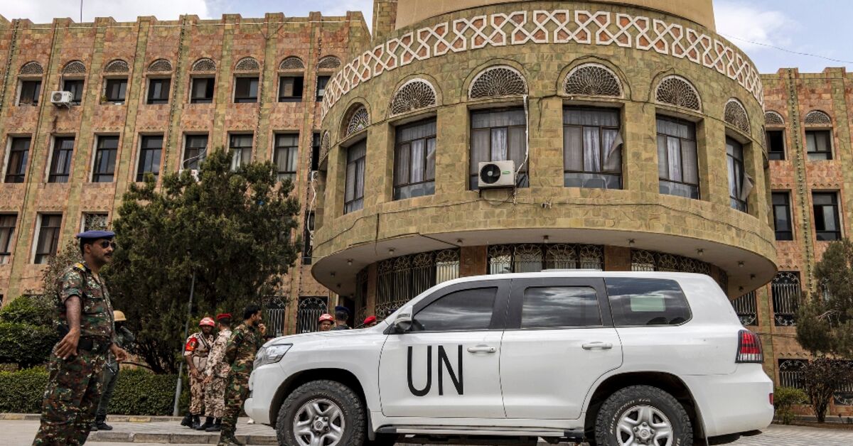 Yemen rebels say aid workers held over 'US-Israeli spy network' - AL ...