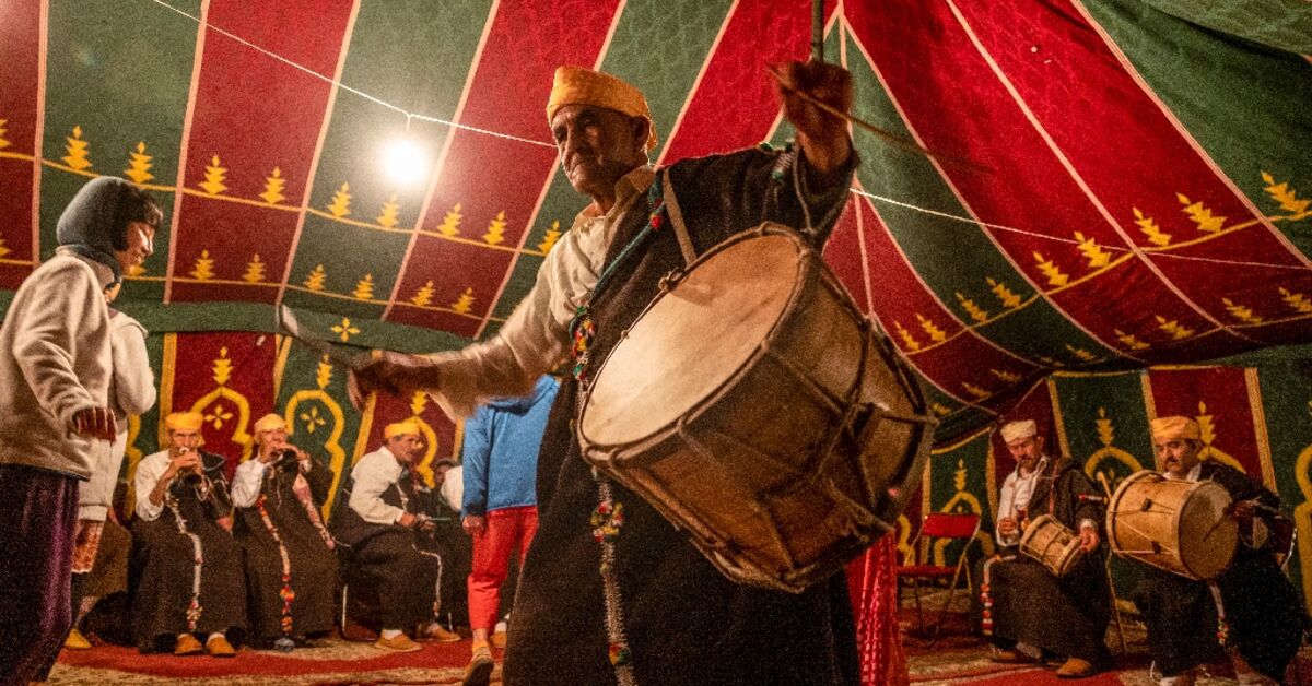Ancient Moroccan mountain music entrances festival crowd - AL-Monitor ...