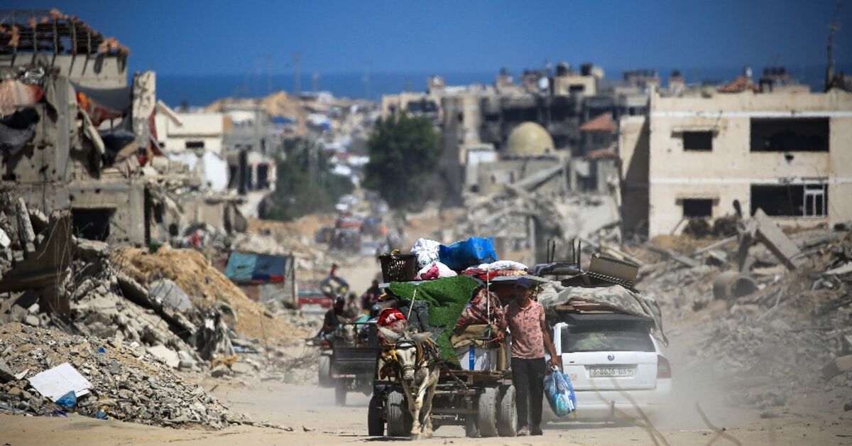 Tens of thousands flee south Gaza as tensions soar - AL-Monitor: The ...