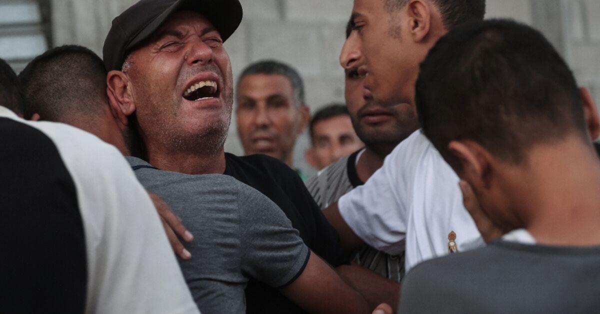 Israel faces anger over Gaza school strike rescuers say killed 93 - Al ...