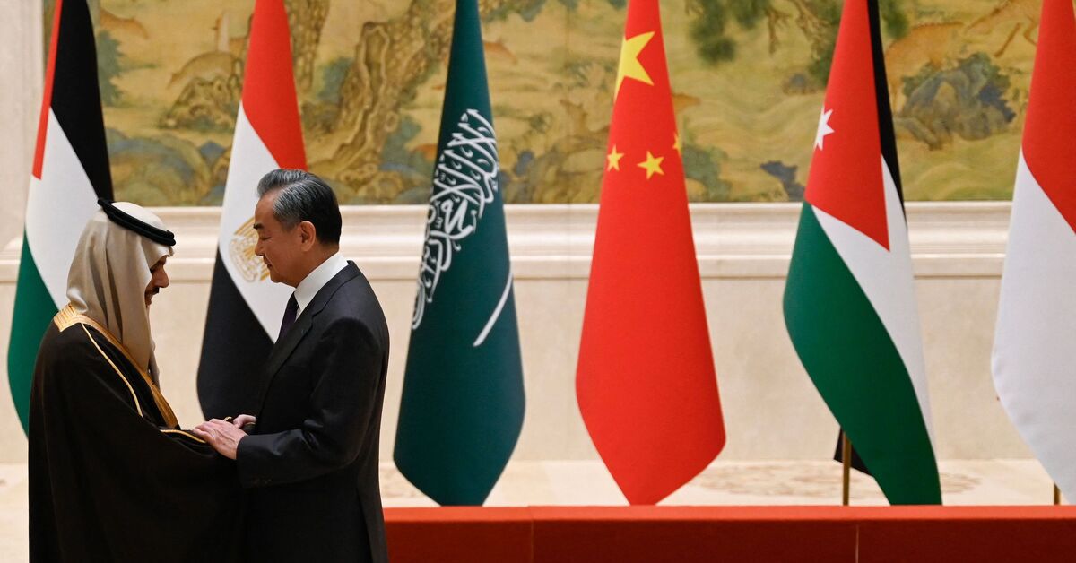 Saudi PIF signs deals worth up to $50B with six Chinese institutions ...