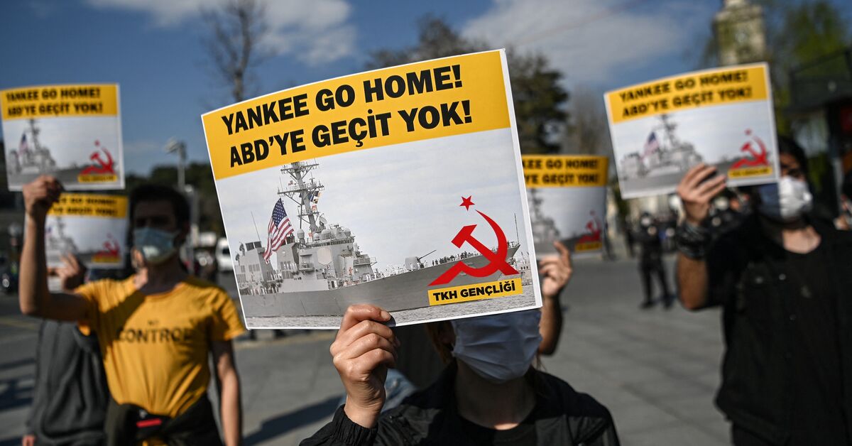 Turkish ultranationalists arrested after accosting US Marines in Izmir ...