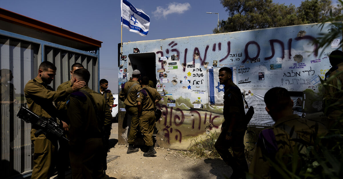 Commander of Israeli intelligence unit resigns over 'systematic failure ...
