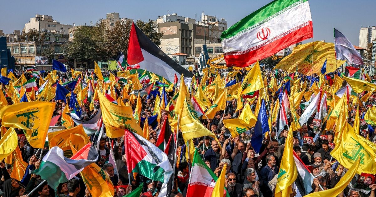 Iran Guards chief warns will hit Israel 'painfully' if attacks Iranian ...