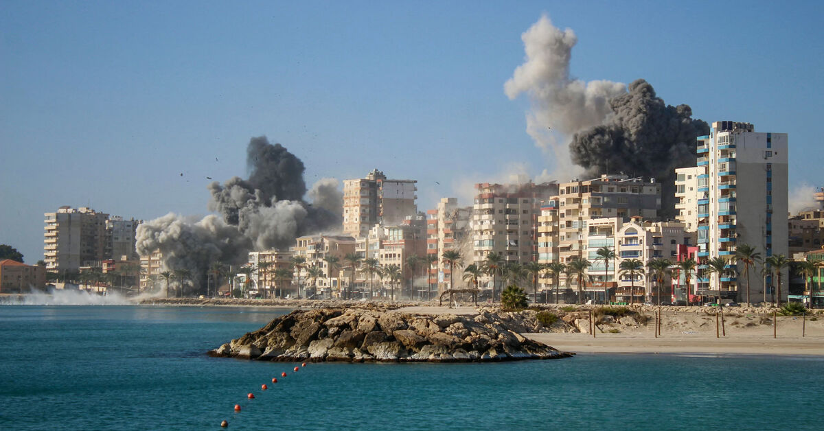 Tiro, la antigua ciudad del Líbano, bombardeada por ataques aéreos ...