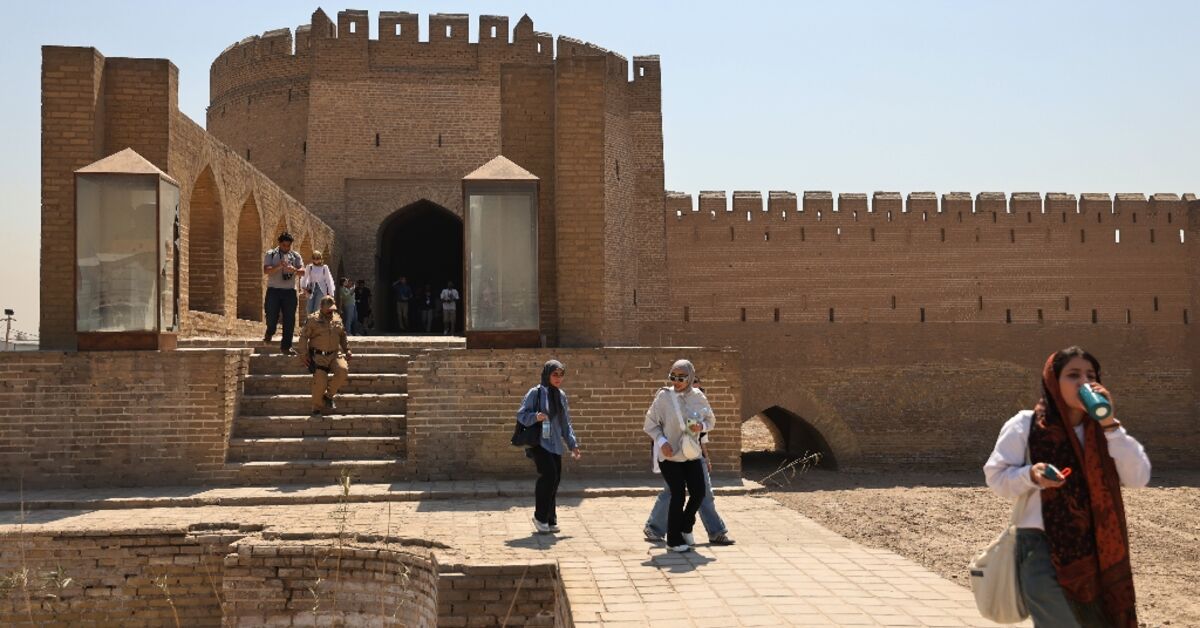 'Soul of old Baghdad': city centre sees timid revival - AL-Monitor: The ...