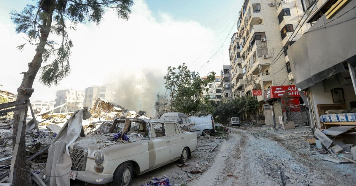 Israel strikes turn bustling south Beirut into ghost town - AL-Monitor ...