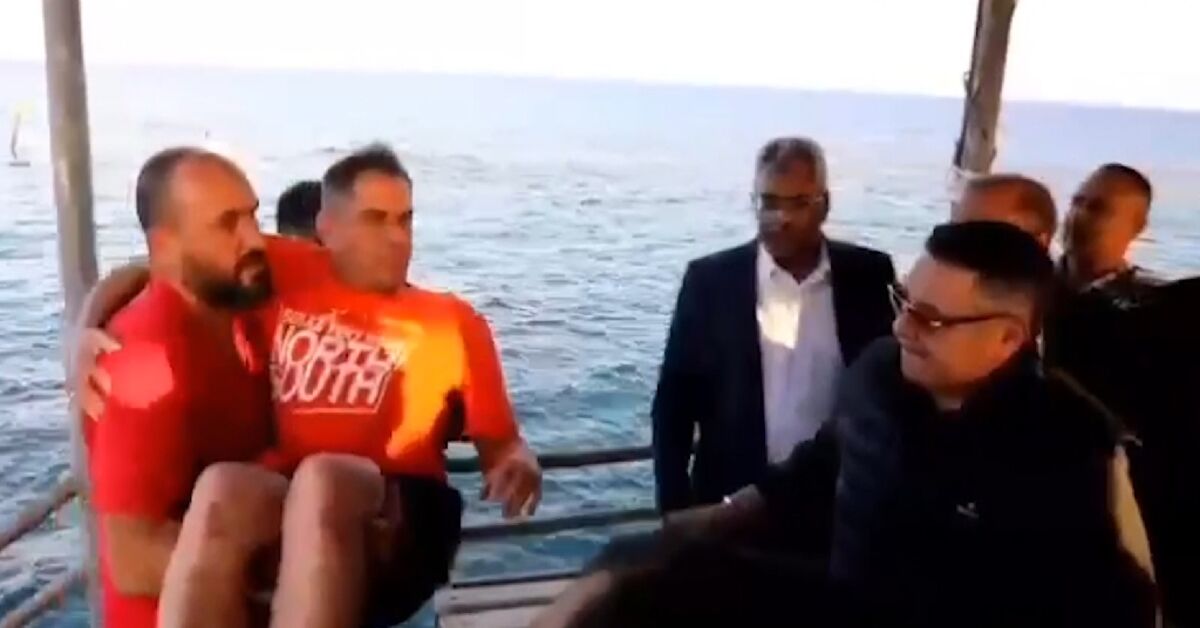 Egypt's search for Red Sea sinking survivors enters third day - AL ...