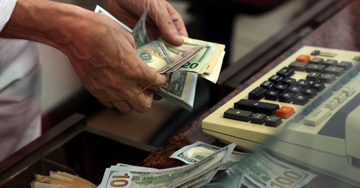 Turkey launches counterfeit US dollar probe as exchange offices halt ...