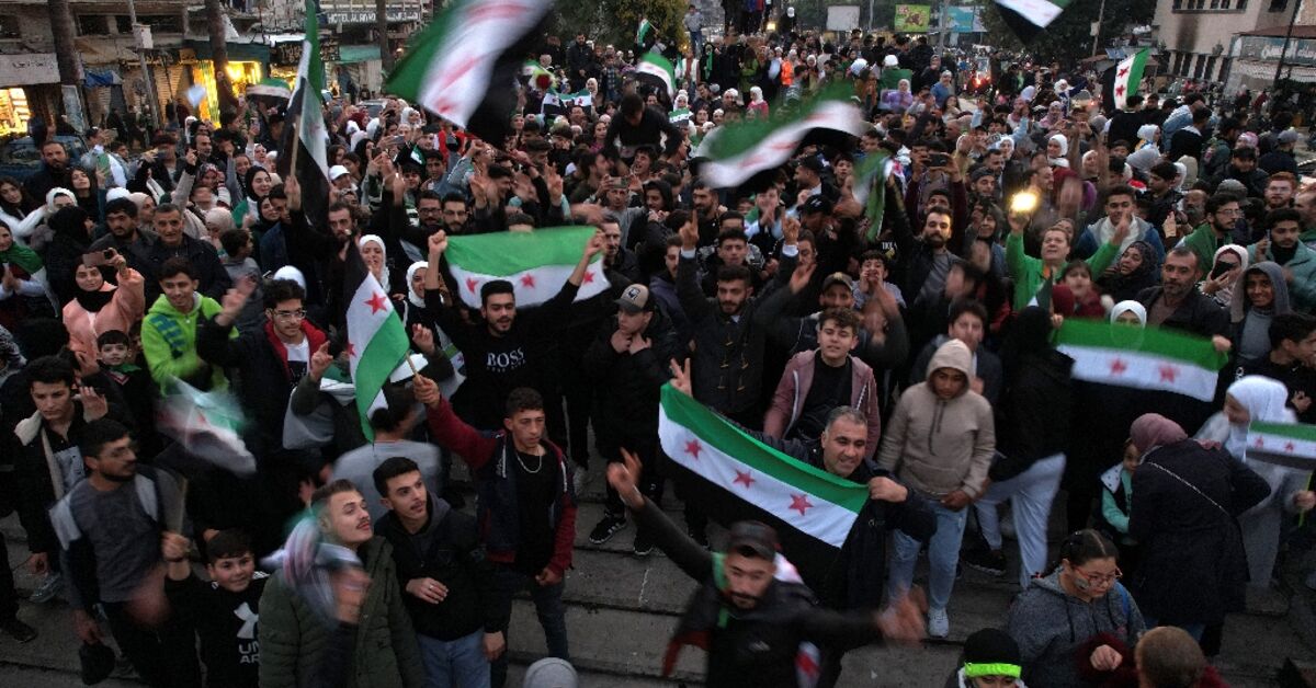 New Syria PM says will 'guarantee' all religious groups' rights - AL ...