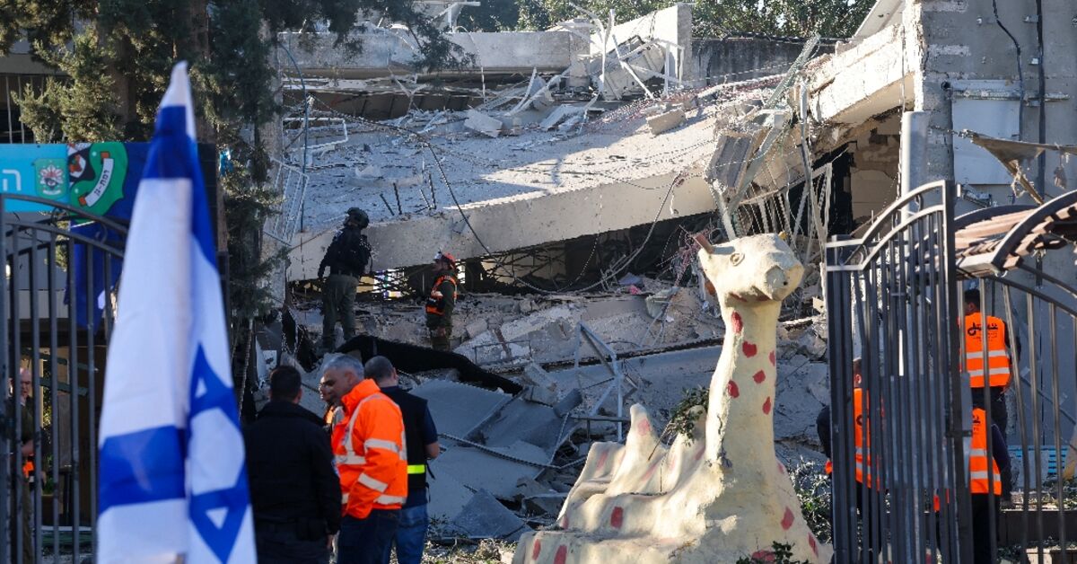 Yemen rebels say Israeli strikes kill 9, after missile attack - Al ...