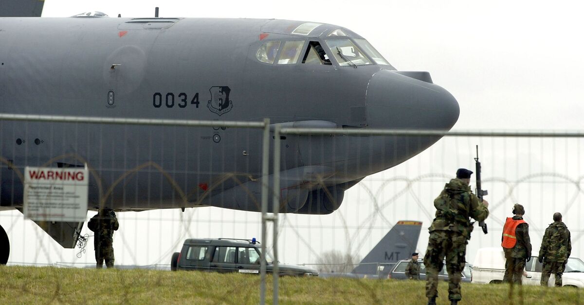 US launches second B-52 bomber flight over Middle East in 2 days - AL ...