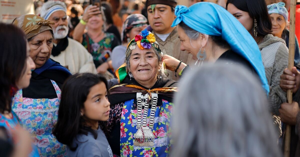 Indigenous leaders end world voyage with prayer for nature - AL-MONITOR ...