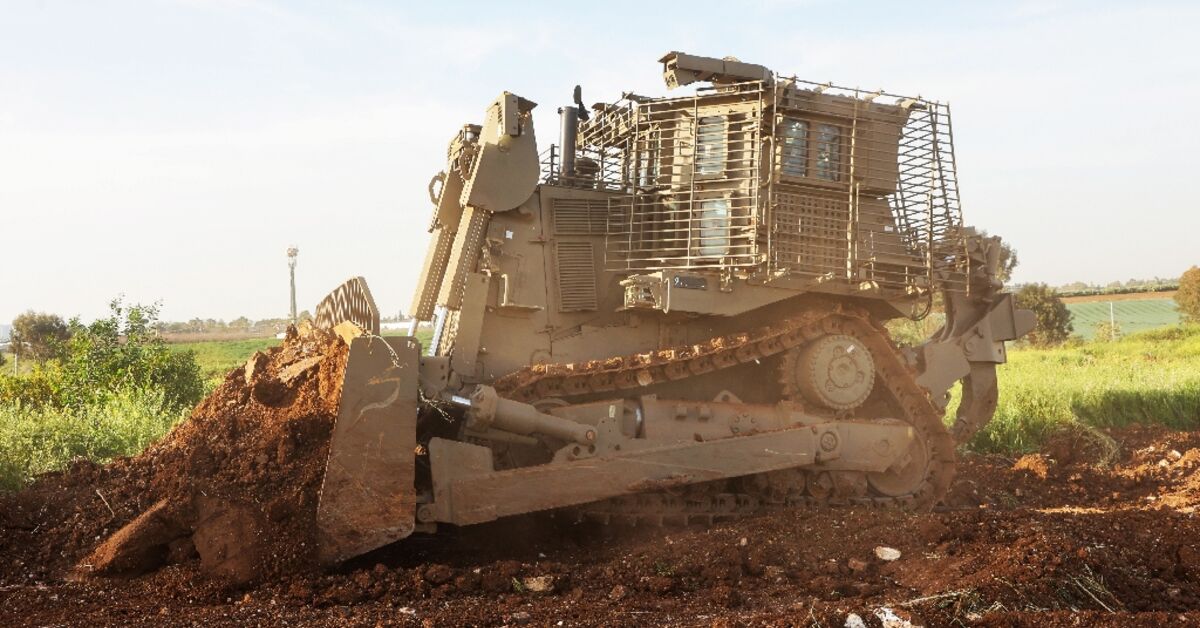 Israel's unmanned bulldozers breaking ground in Gaza war - AL-Monitor ...