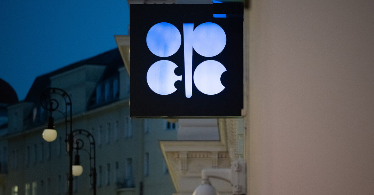 OPEC+ members boost output as Trump tariffs bring down oil prices - AL ...