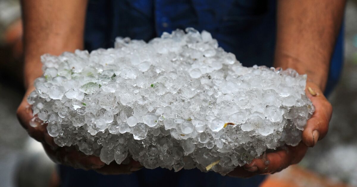 Sudden hailstorm lashes Egypt's Alexandria - AL-MONITOR: The Middle ...