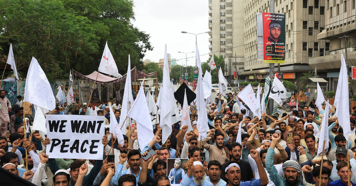 Pakistani Islamist militants use drones to target security forces ...