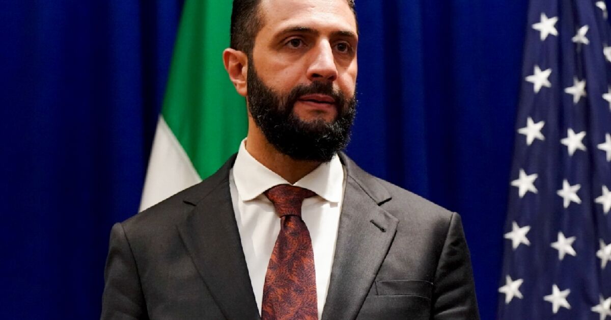 Former jihadist Syrian leader makes unprecedented White House visit ...