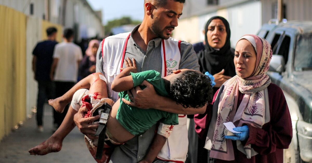 'American Doctor' tells of brutality in Israel-Hamas war - AL-Monitor ...