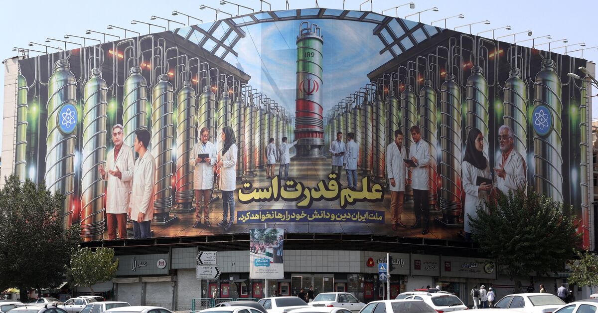 Iran rial hits record low 1.13M to dollar as UN snapback sanctions ...