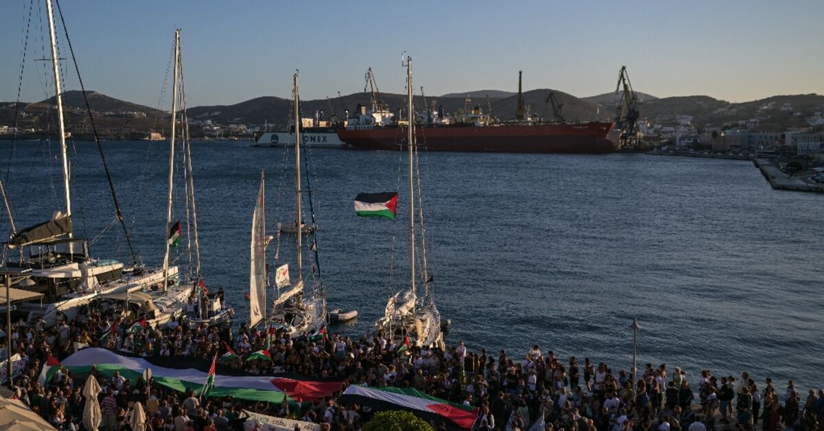 Two ships set sail from Greece to join Gaza aid flotilla - AL-MONITOR ...