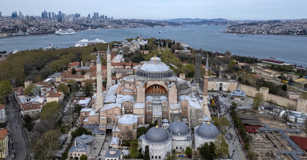 Turkey: Istanbul jolted by 5.3 magnitude earthquake, no casualties ...
