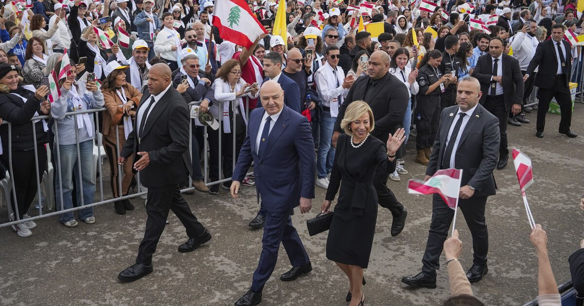 Lebanon’s first lady Nehmat Aoun takes center stage during Pope's visit ...