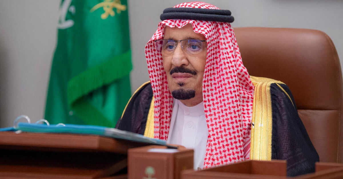 Saudi King Salman having tests in hospital, state media says - AL ...
