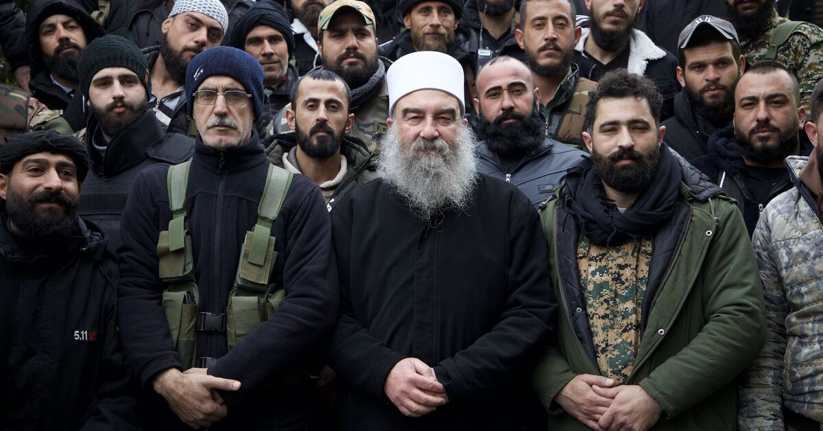 Syria Druze leader Hijri calls for independent entity, says country ...