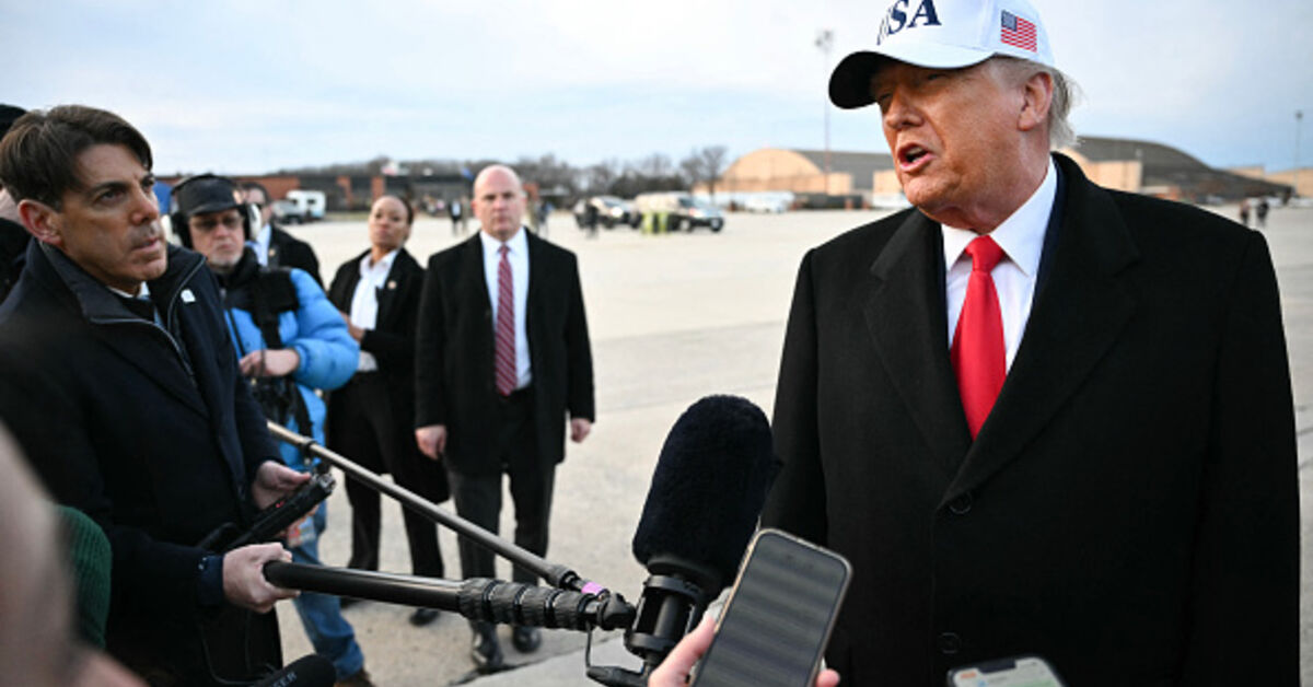 Signs of Trump-Iran deescalation as US troops return to Qatar base - AL ...