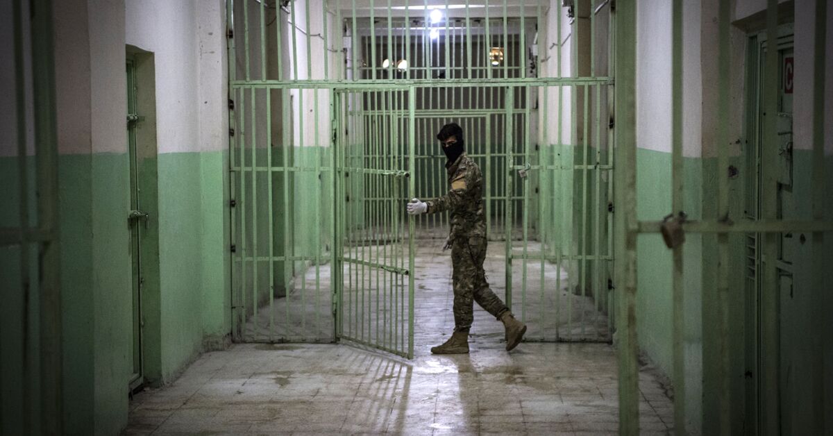 US military completes evacuation of ISIS prisoners from Syria to Iraq ...