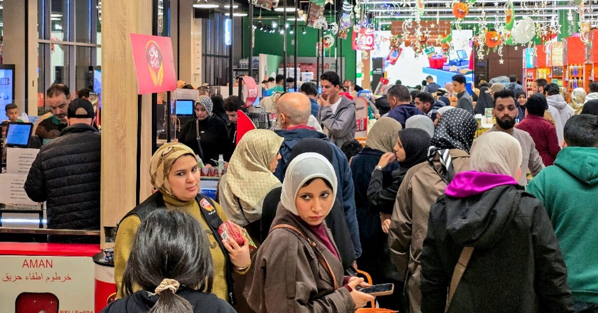 Libya's Ramadan celebrations tempered by economic woes - AL-Monitor ...