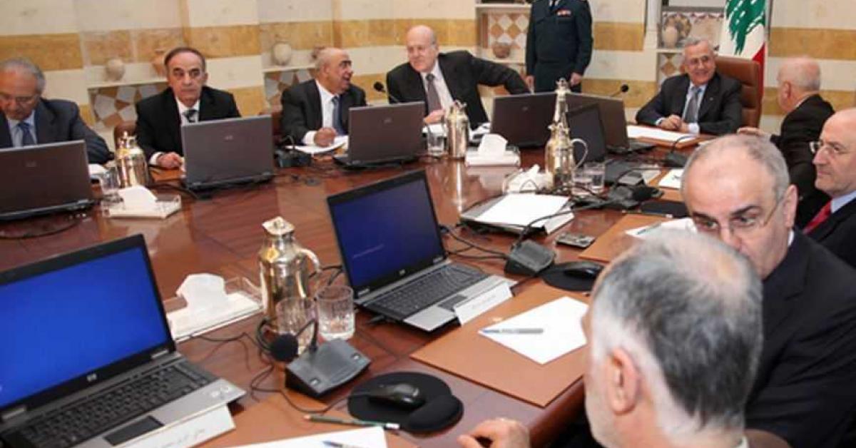 Lebanon Struggles With Political Deadlock, Syria Crisis - AL-Monitor ...