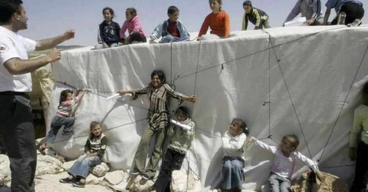 Nonviolent Palestinian Protesters Fear Failure of Peace Talks - AL ...