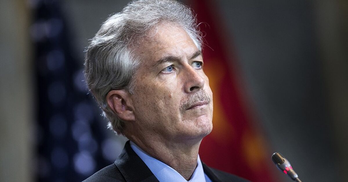 Burns to Al-Monitor: 'No illusions' about nuclear diplomacy with Iran ...