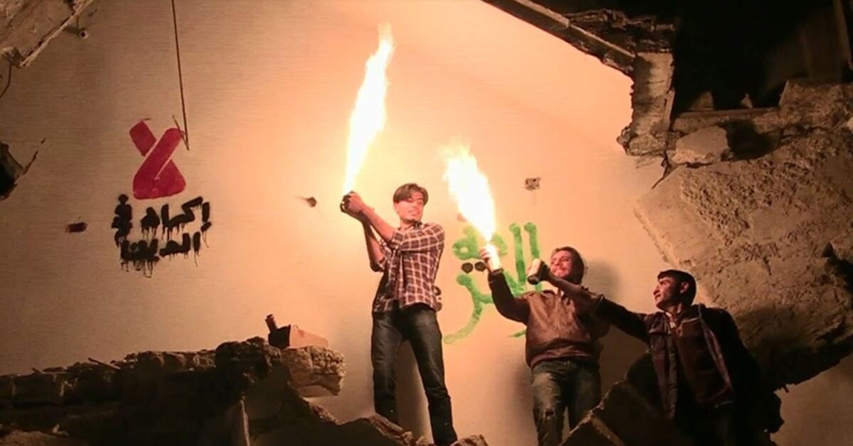 Syria's graffiti revolution - AL-Monitor: The Middle Eastʼs leading ...