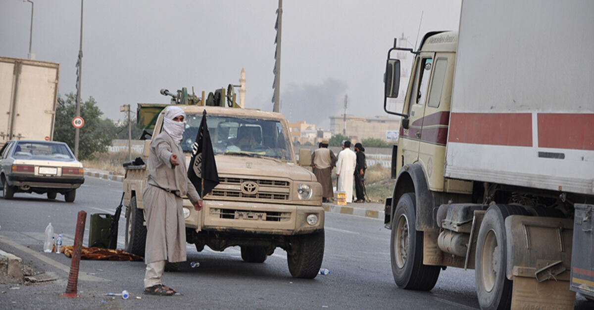 Turkey hostage to crisis in Iraq - AL-MONITOR: The Middle Eastʼs ...