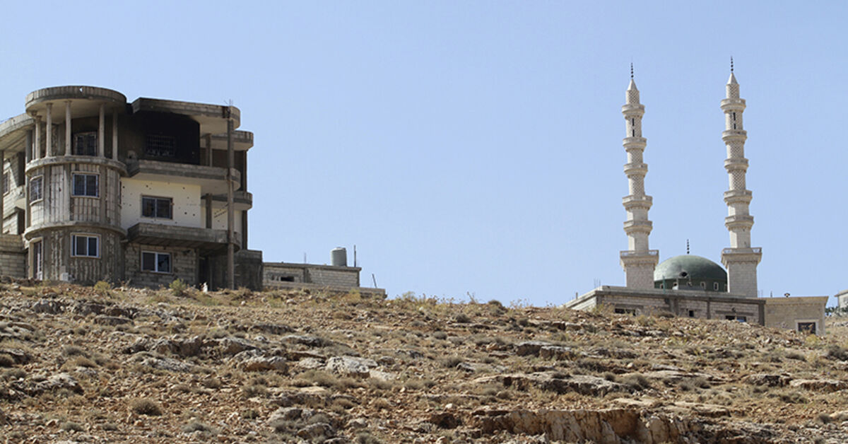 Arsal: The battle that begins a long war - AL-Monitor: The Middle ...