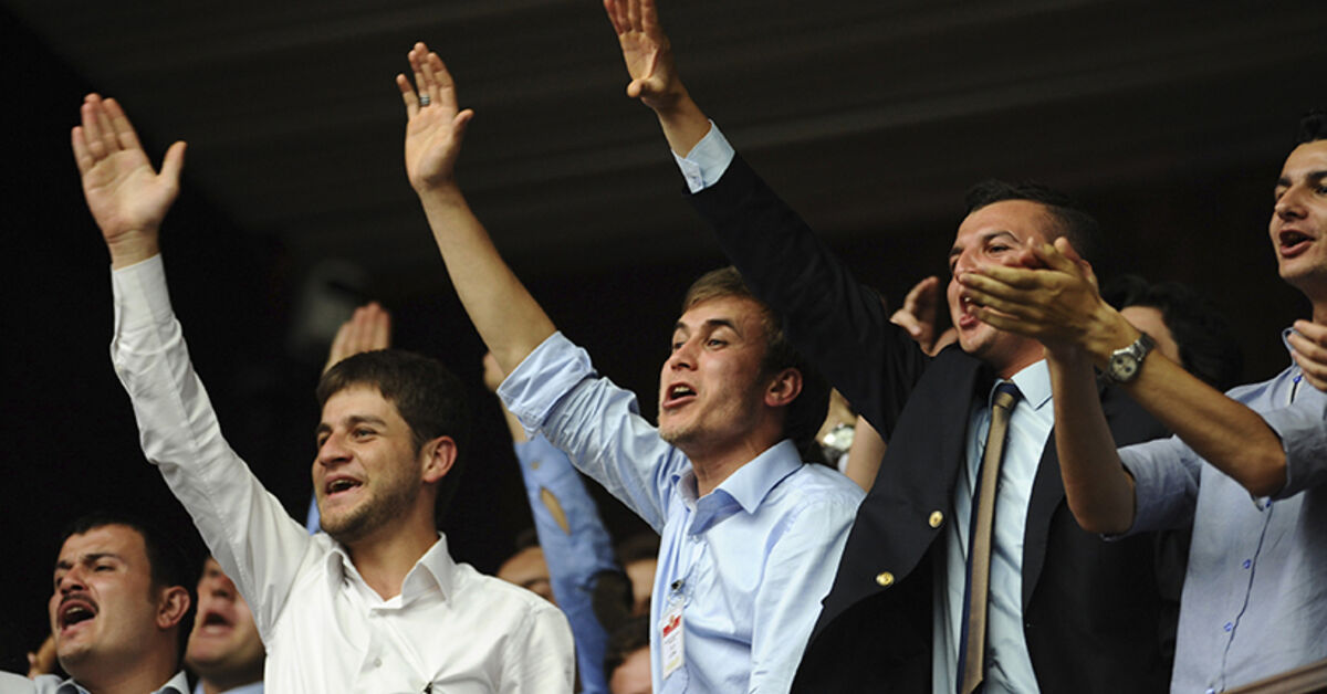 Turkey's AKP looks to the future - AL-MONITOR: The Middle Eastʼs ...