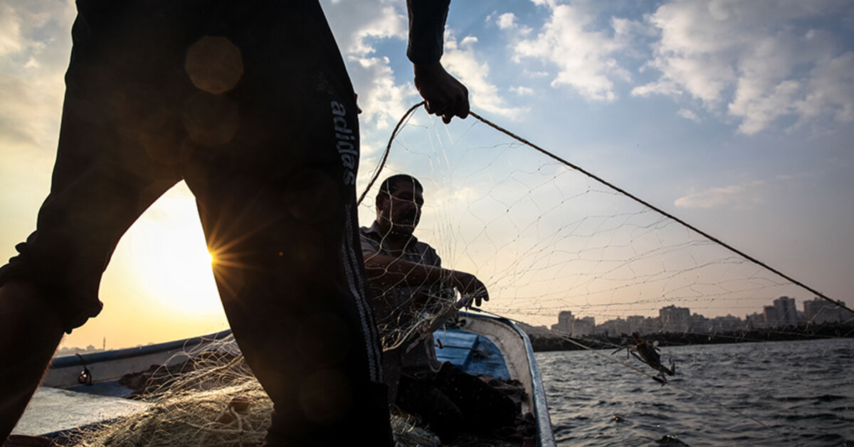 Gaza fishermen say Israel not honoring cease-fire terms - AL-Monitor ...