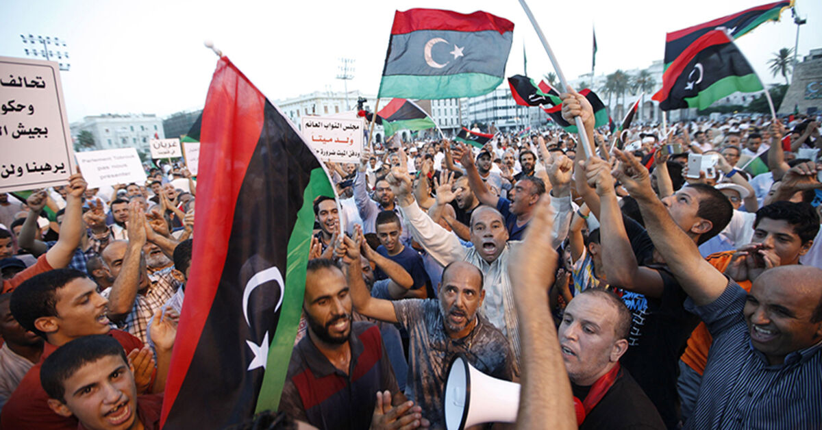 UN envoy balances rival factions in risky Libyan talks - AL-Monitor ...