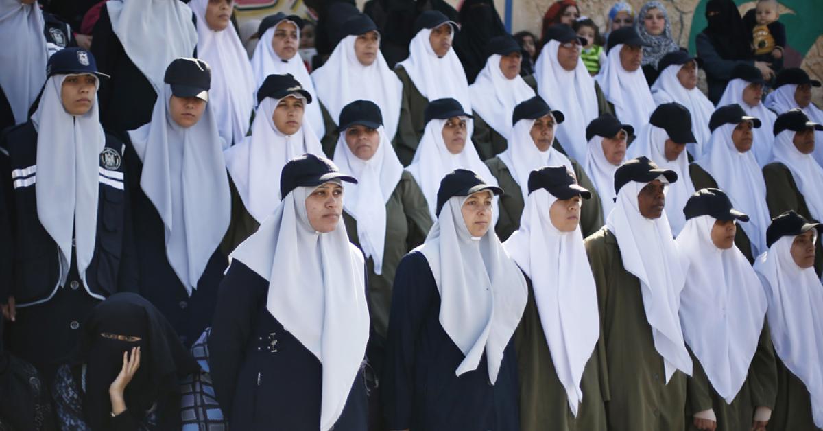 Women's roles in Hamas slowly evolve - AL-MONITOR: The Middle Eastʼs ...