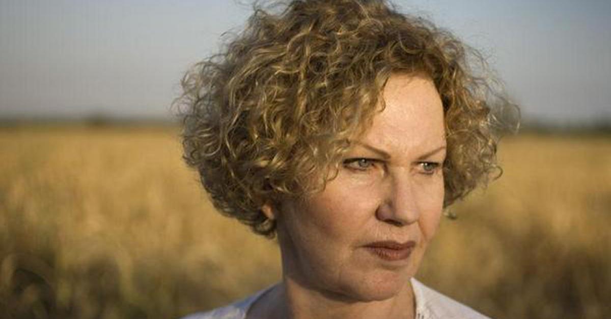 Israeli poet Agi Mishol avoids rallying for political causes - AL ...