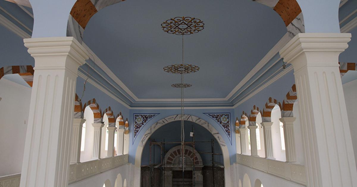 Lebanon's last synagogue - AL-MONITOR: The Middle Eastʼs leading ...