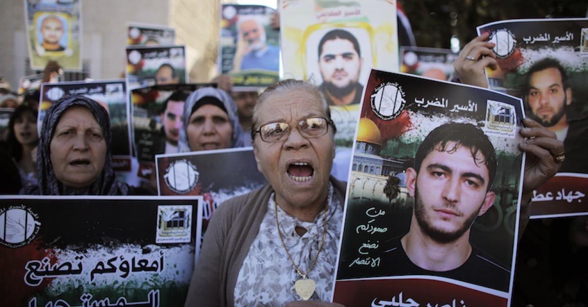 Palestinian prisoners resort to hunger strikes - AL-MONITOR: The Middle ...