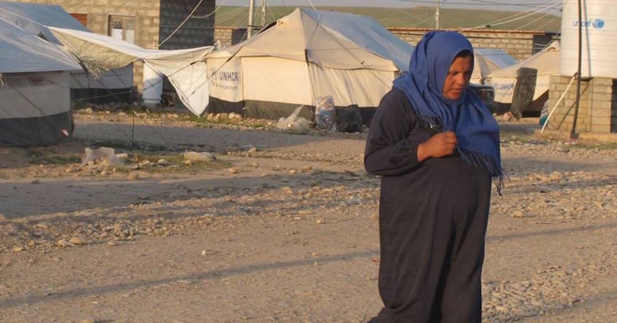 Restrictions on Iraq's displaced people worsen Shiite-Sunni divide - AL ...